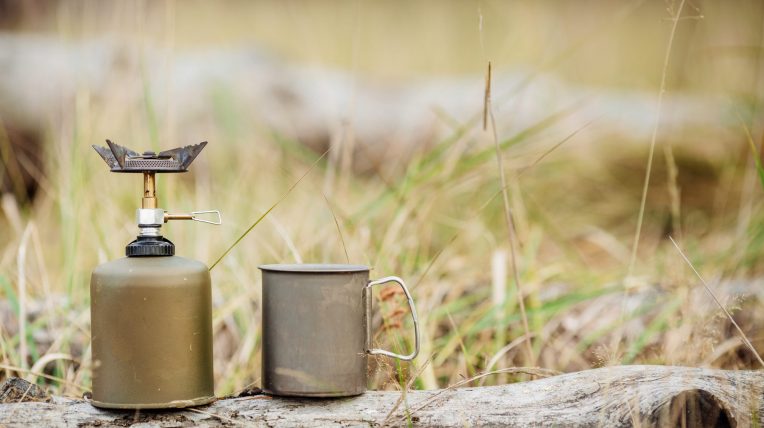 Wild Camping Kit List: 10 Essentials to Pack for a Holiday - Campsited